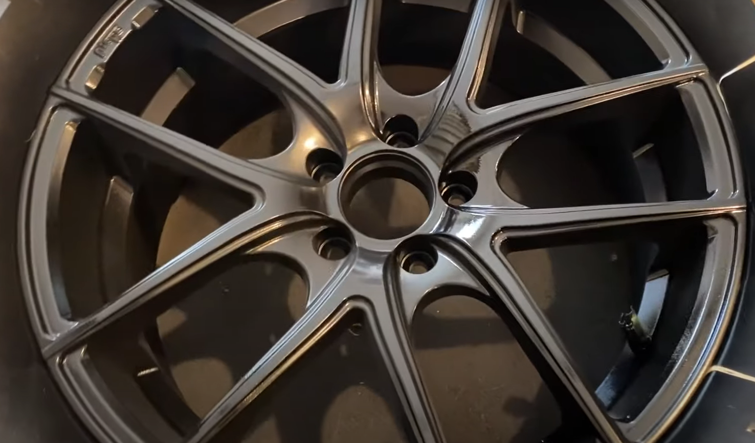 How Much Does It Cost to Paint Rims? - ProfyPainter